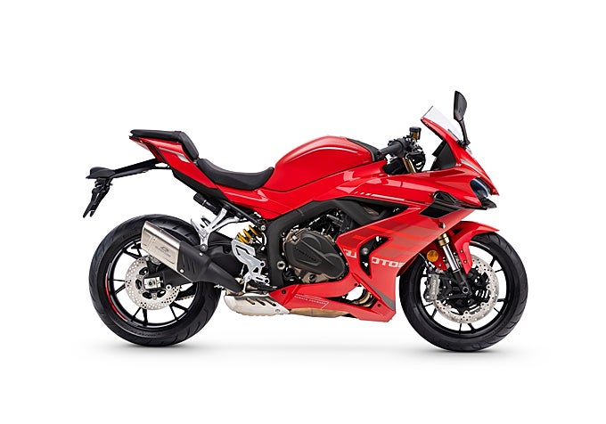 QJ Motor presenta las nuevas SRK 800, SRK 800RR y SRK 921, su apuesta ...