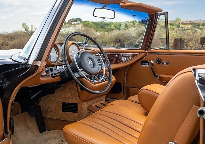 Subastan el Mercedes-Benz 280 SE 3.5 Cabriolet de Tom Hanks: una joya ...