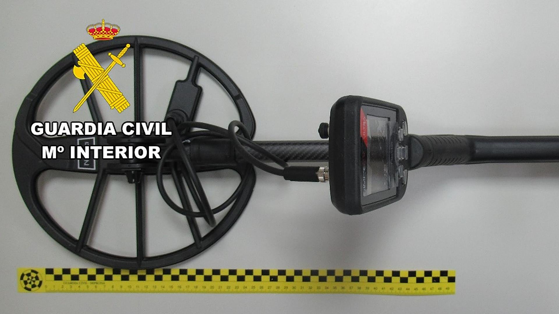 La operación del Seprona contra un 'pitero' en Burgos, en imágenes ...