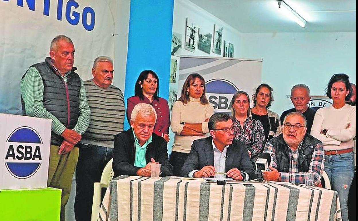 ASBA muestra su unión interna tras el abandono de nueve-sus-militantes ...
