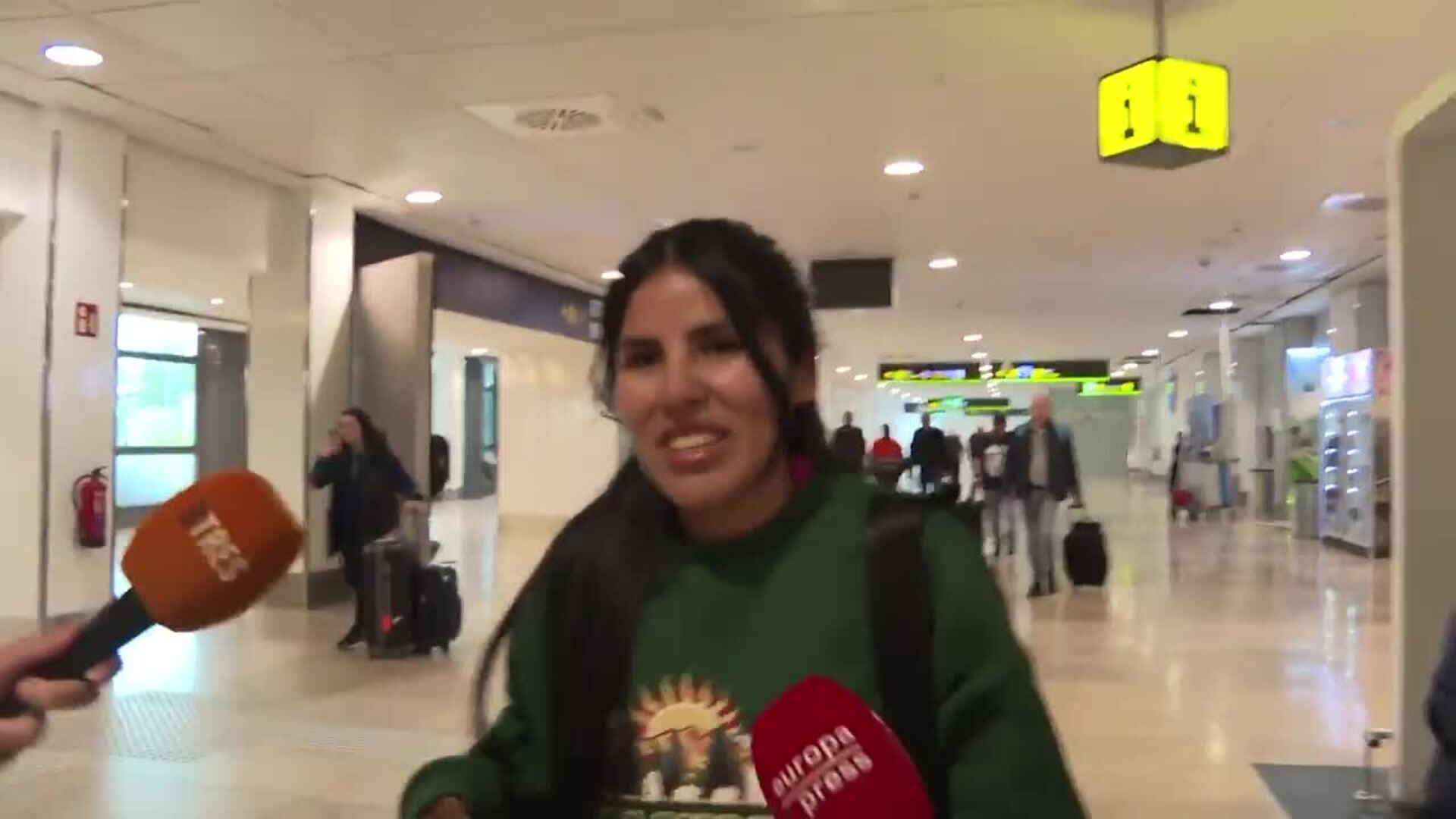 Isa P se desmarca de los problemas económicos de su madre tras su luna ...