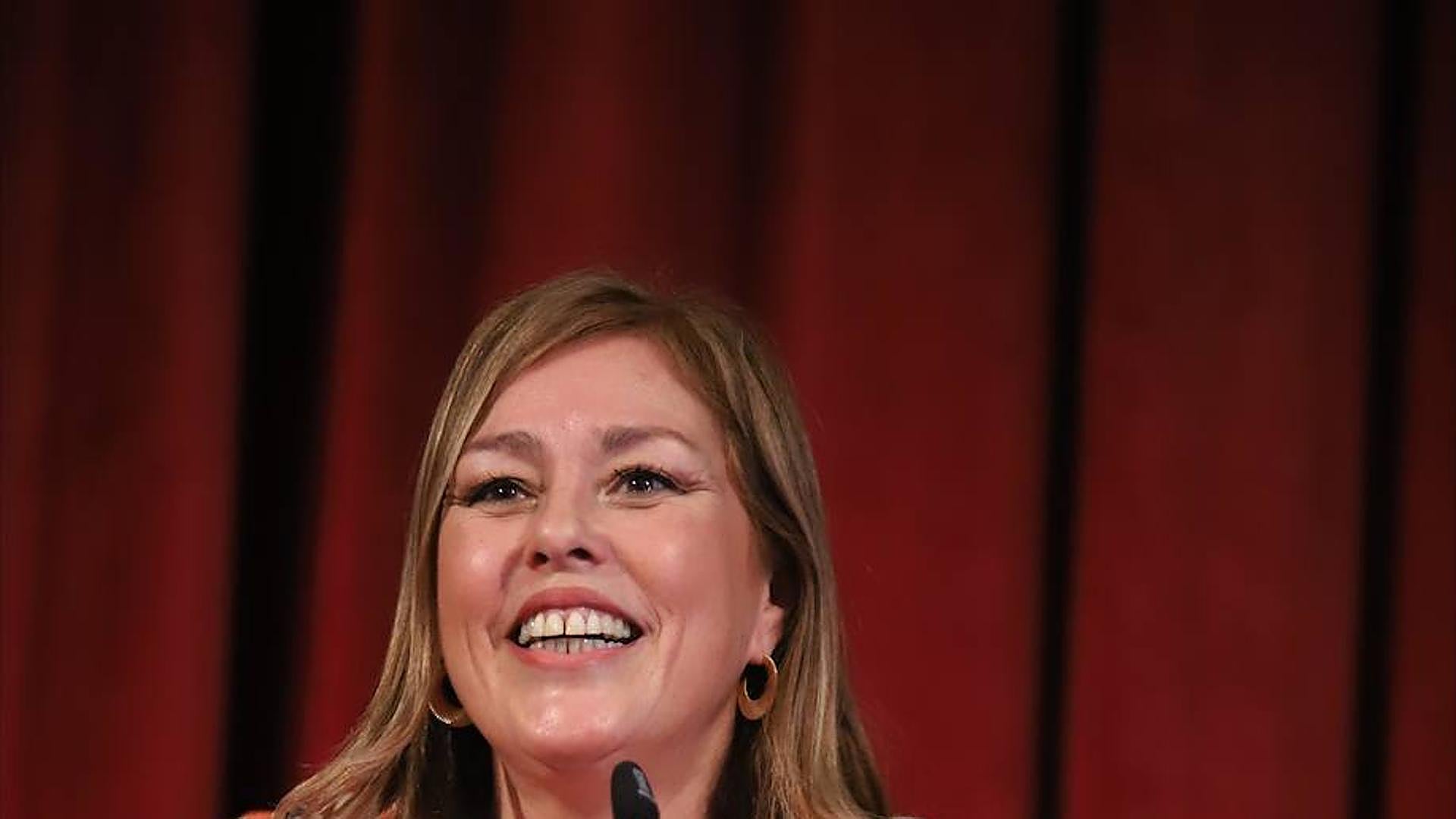 Astrid Pérez insta a las nuevas generaciones a «acabar con la ...