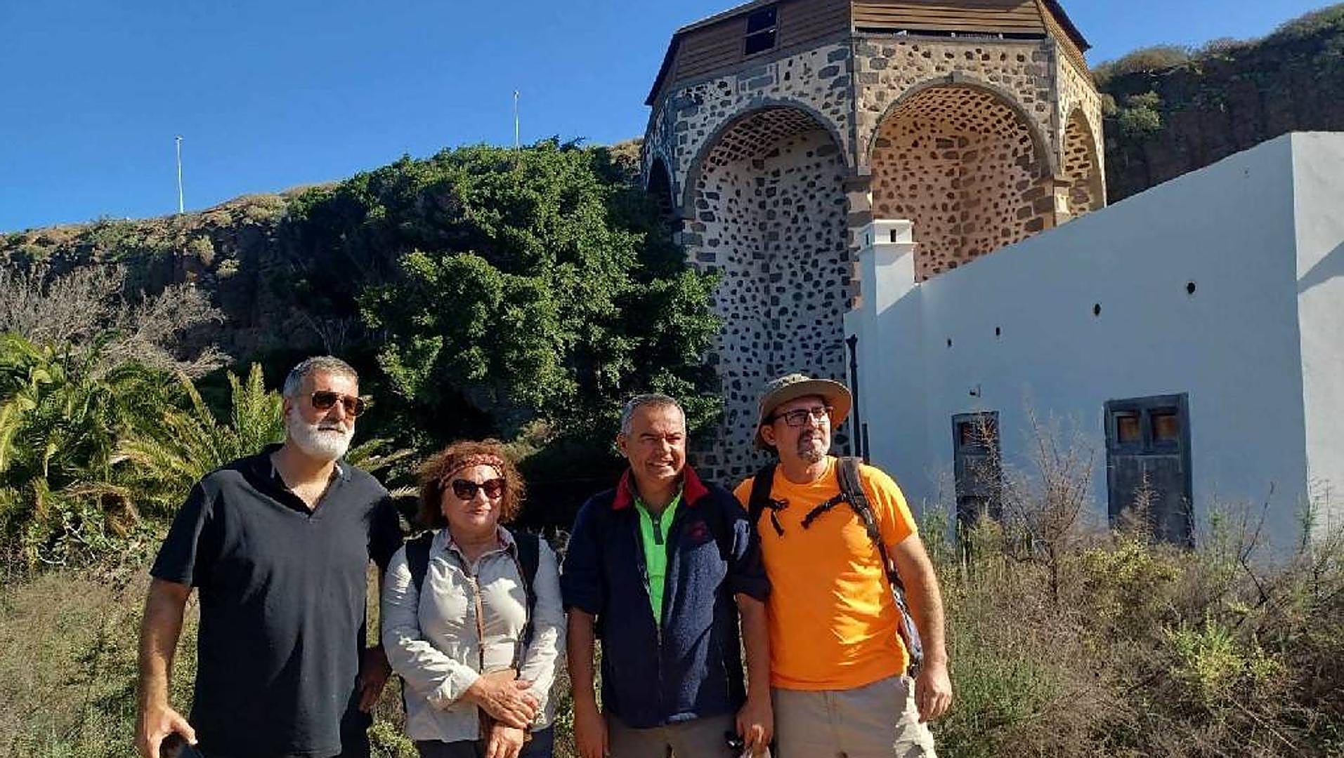 Turcón apoya a la plataforma ciudadana creada en Jinámar para la ...
