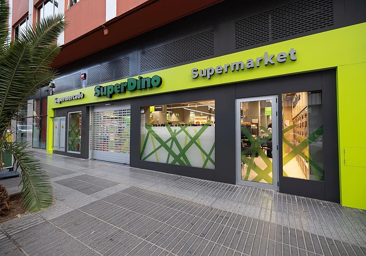 HiperDino abre nueva tienda en la calle Franchy Roca de Las Palmas de ...