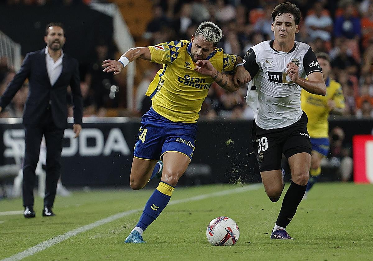Januzaj, Enzo y Marvin, como aviones tras el parón | Canarias7