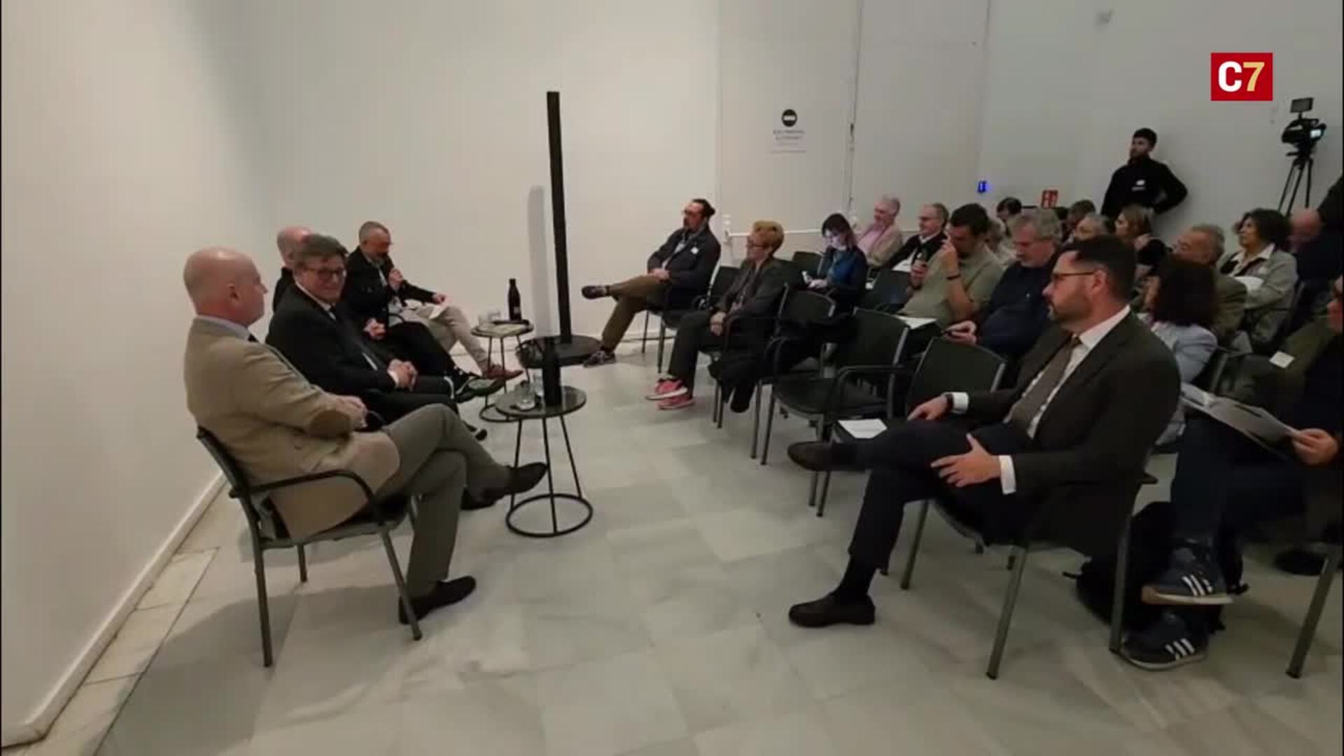 Inauguración de la exposición de Néstor Martín-Fernández de la Torre en el Reina Sofía | Canarias7