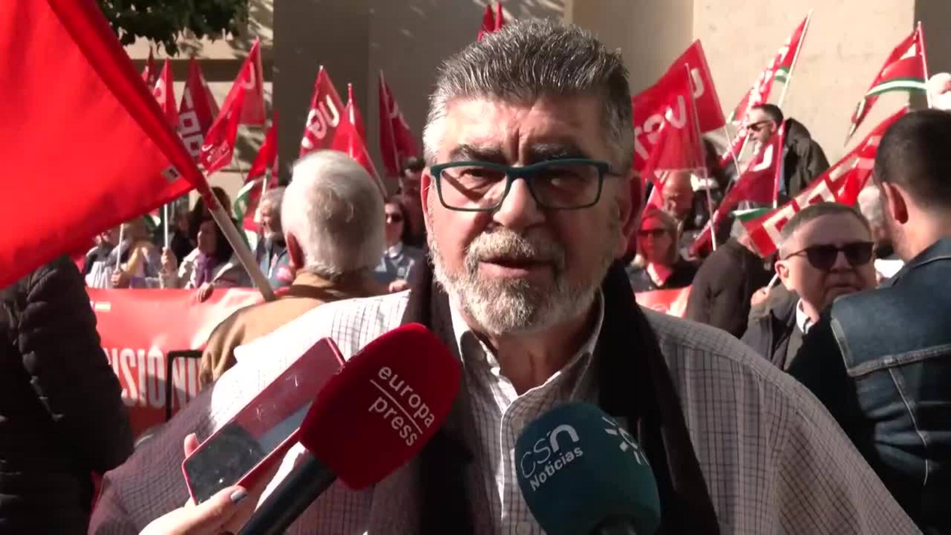 Los pensionistas mutualistas exigen en Andalucía a Hacienda que ...