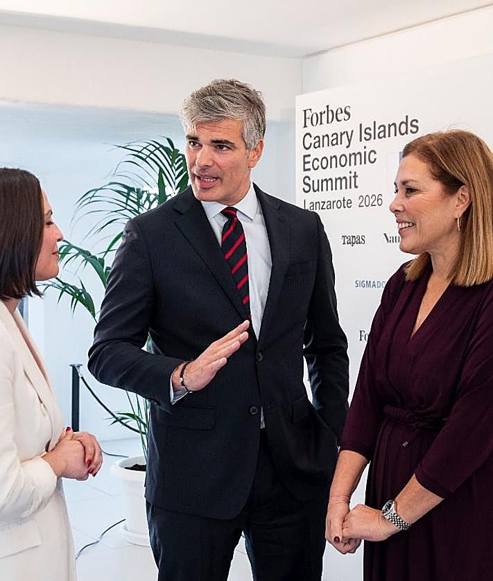 Astrid Pérez en la clausura del Congreso Forbes: «Canarias puede ...