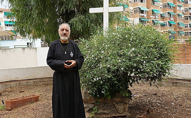 Padre Cacho, protagonista de un documental donde da voz a los que ...