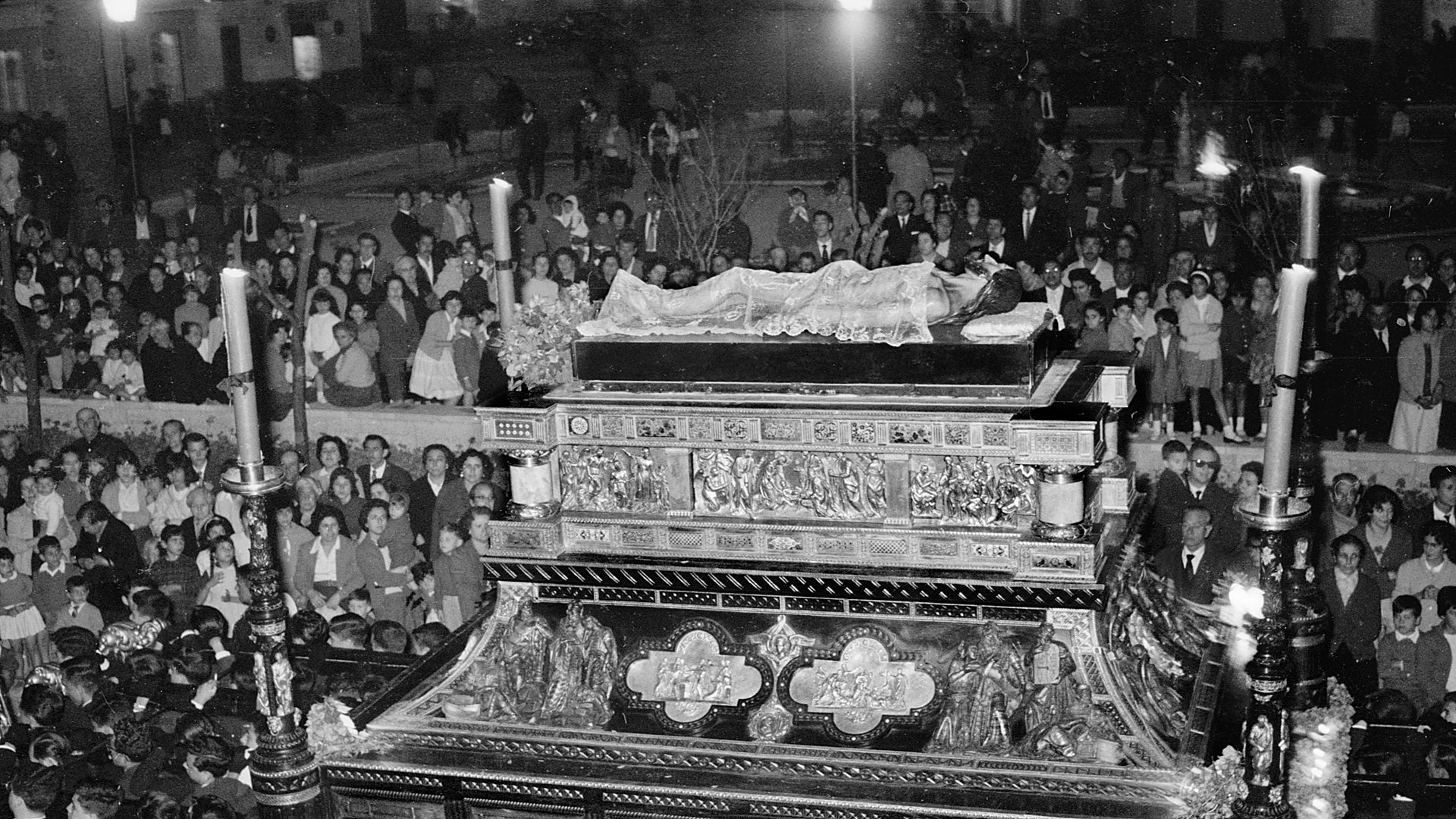 Sepulcro: un repaso histórico en imágenes | Diario Sur