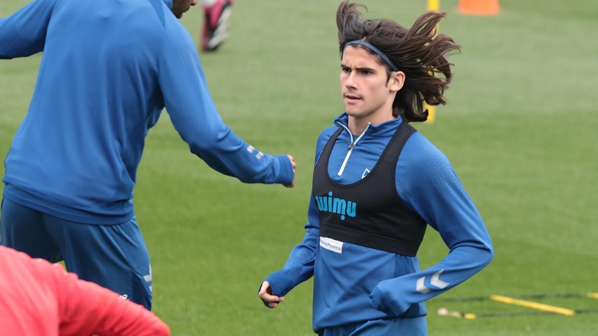 El malaguista Álex Calvo, ausente en la lista de España para el Europeo ...