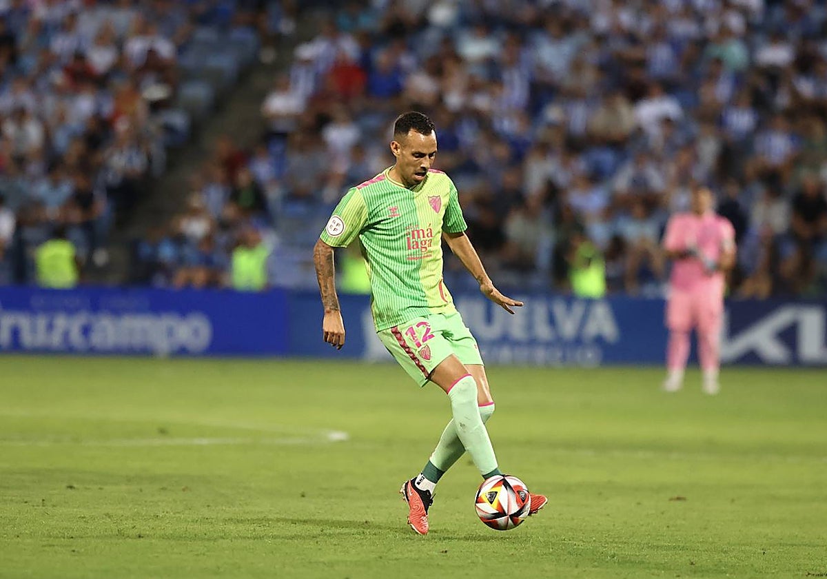 Manu Molina, crítico con el gol encajado: «Si hacemos una falta, no ...