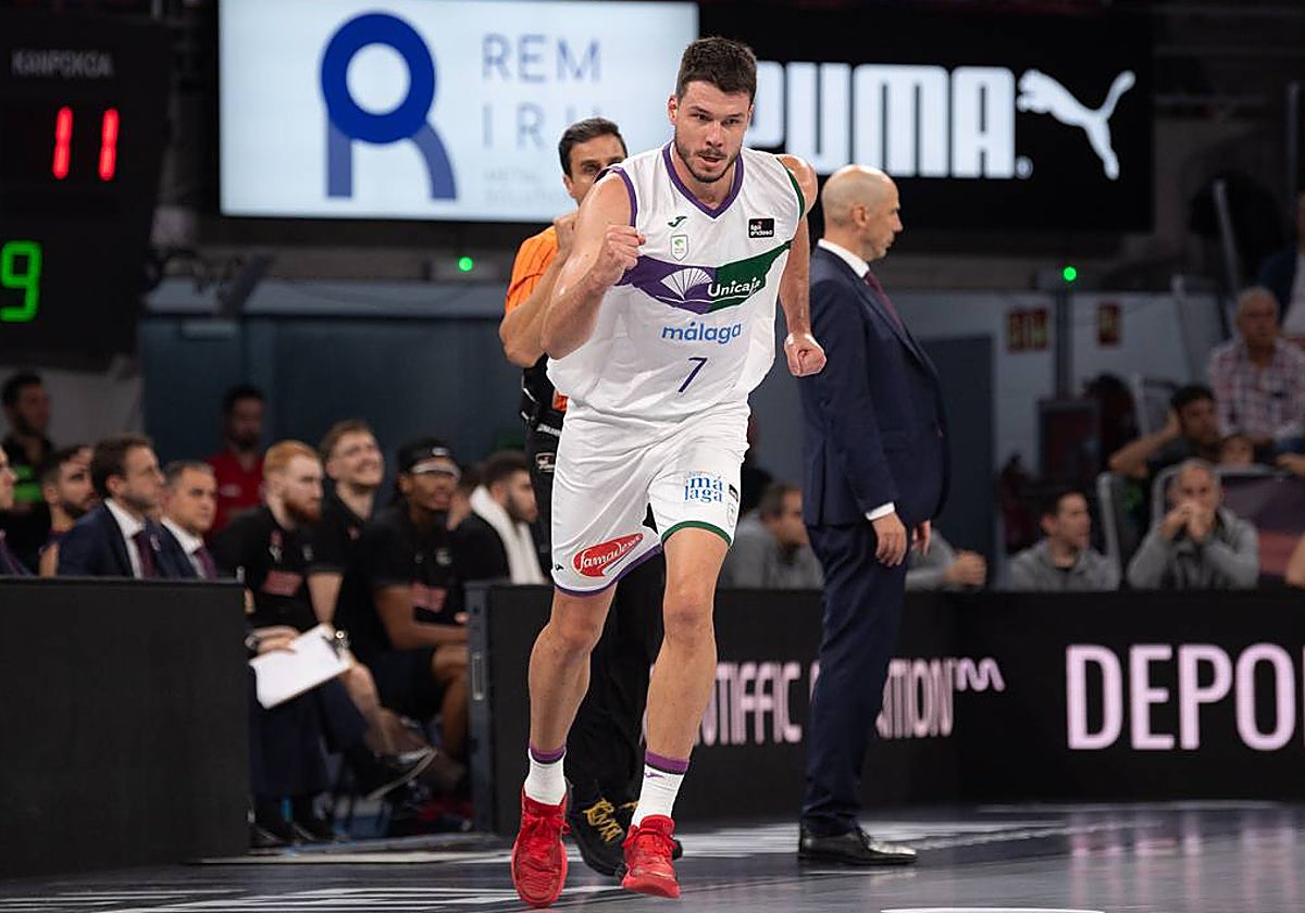 La grave lesión de Jonathan Barreiro apaga la alegría en el Unicaja y ...