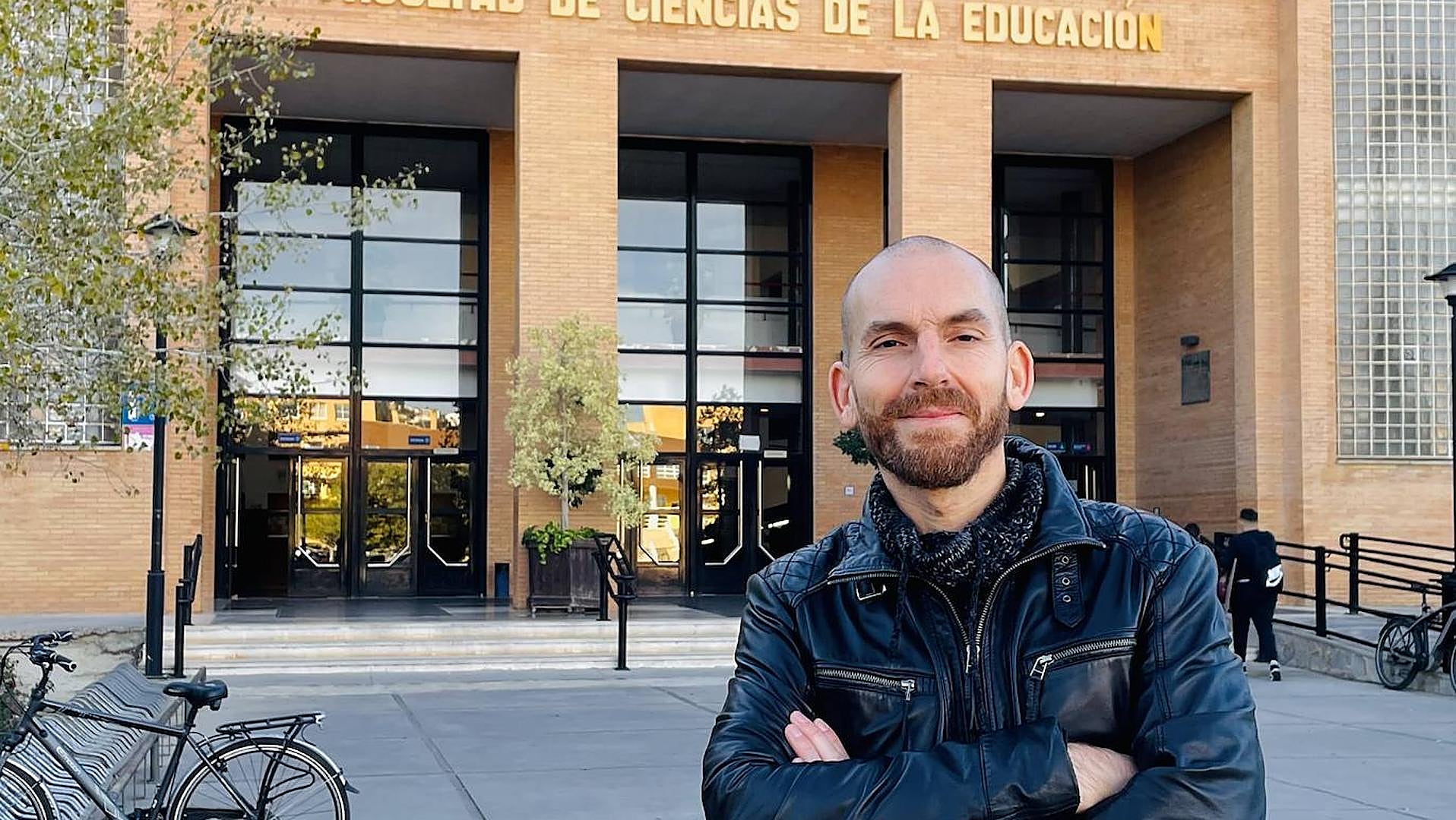 Cristóbal Ruiz: una escucha a Los Asperones premiada por Cáritas ...