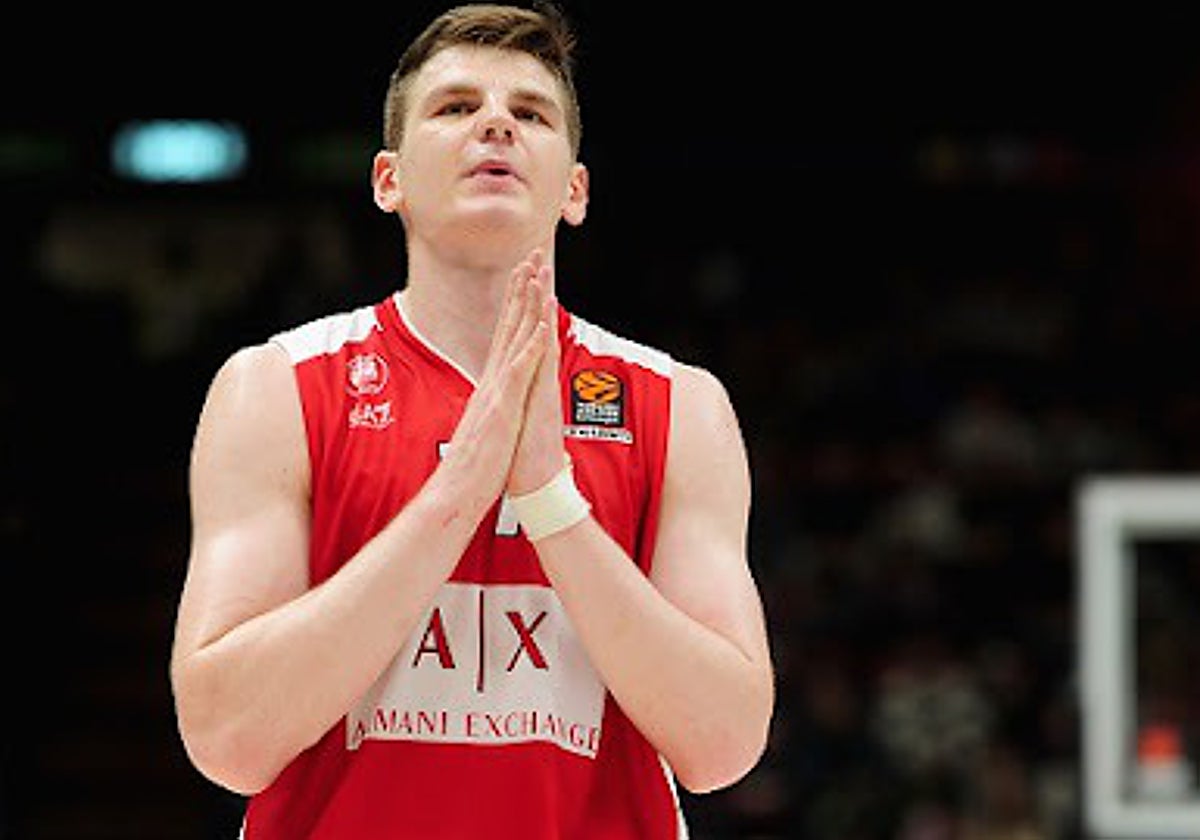 El Rytas, rival del Unicaja, sube la apuesta con el fichaje de Arturas ...