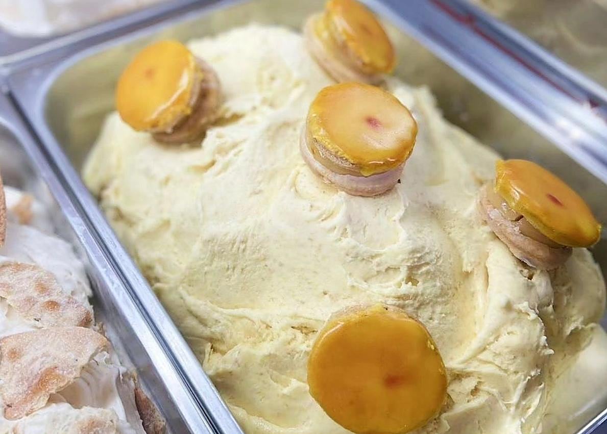 El helado que se hace en Coín con bollos de cacao artesanales | Diario Sur