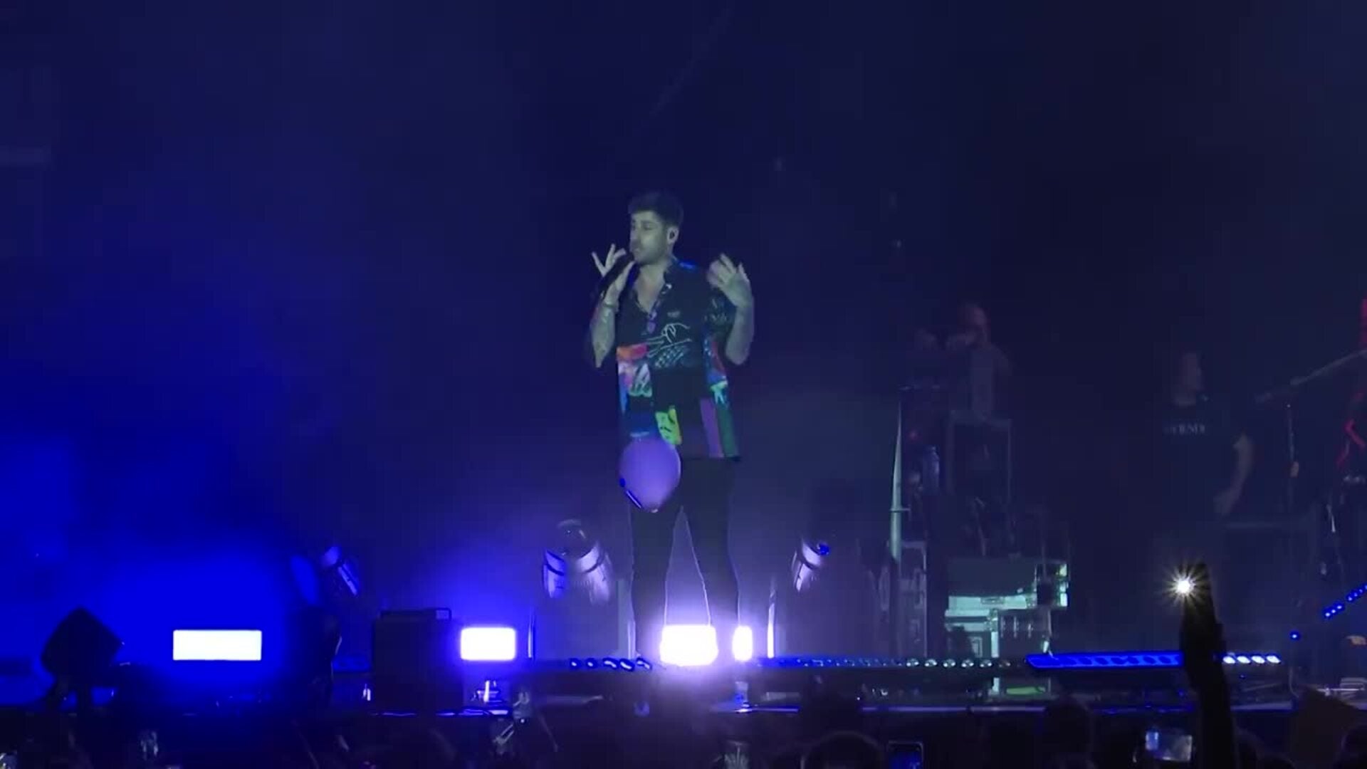 Melendi cumple 46 años en un momento muy especial de su vida | Diario Sur