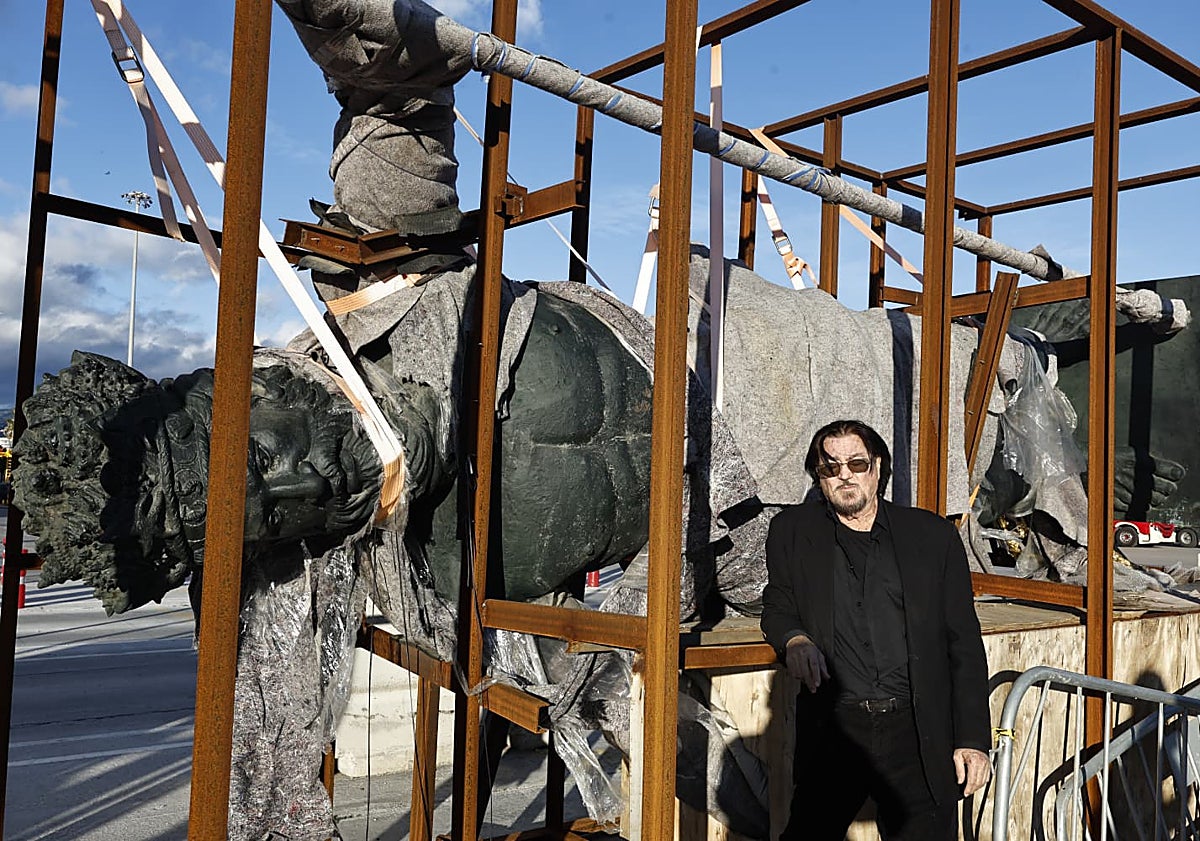 Ginés Serrán, el artista de las esculturas gigantes del Puerto: «Que ...