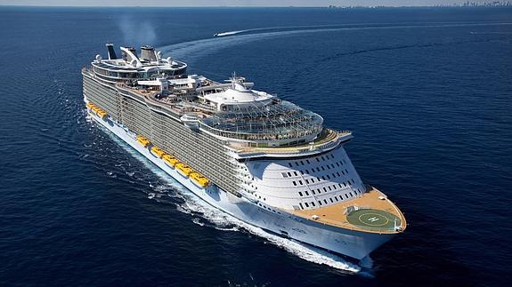 El barco más grande del mundo llega a Málaga | Diario Sur