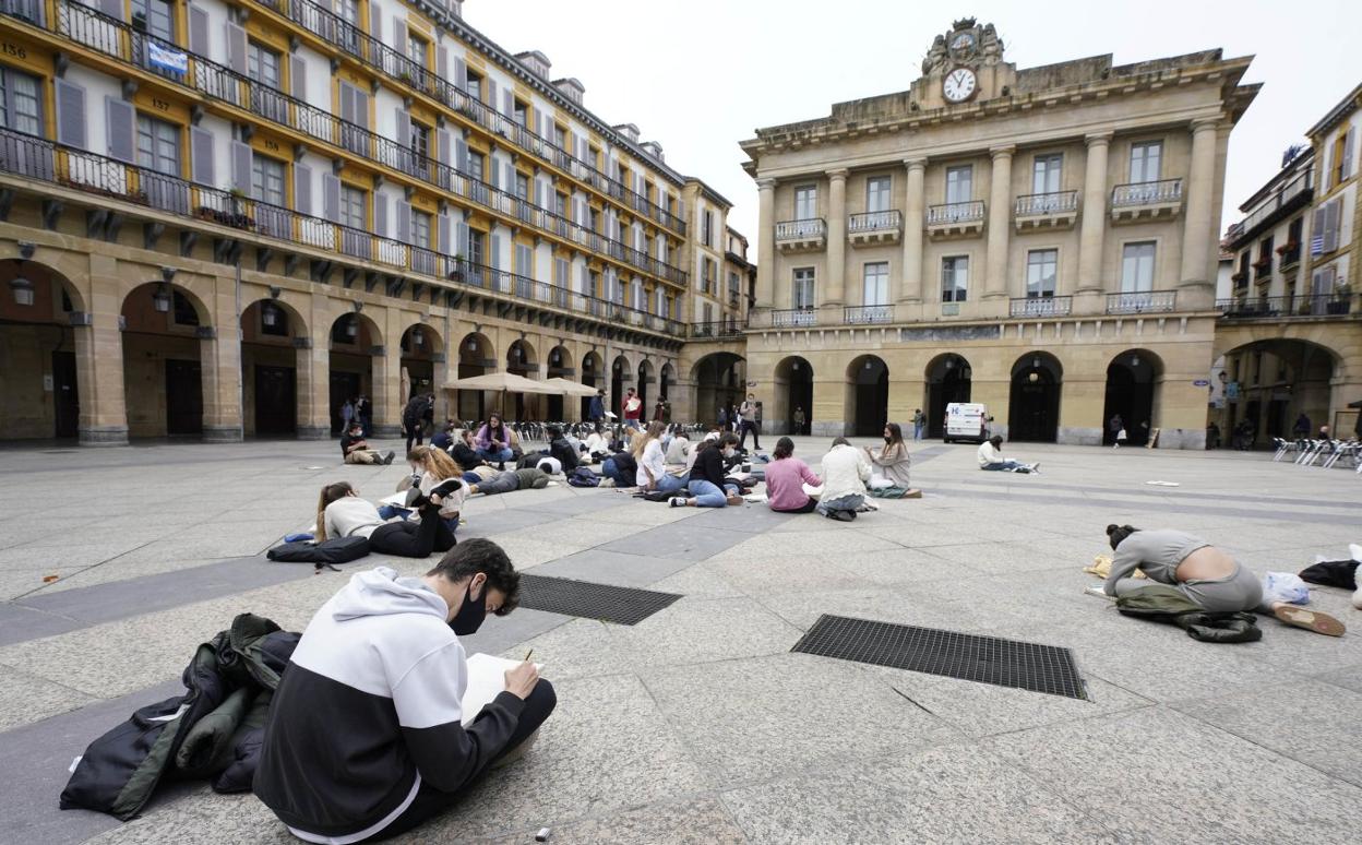 La 'Consti', un territorio artístico | El Diario Vasco