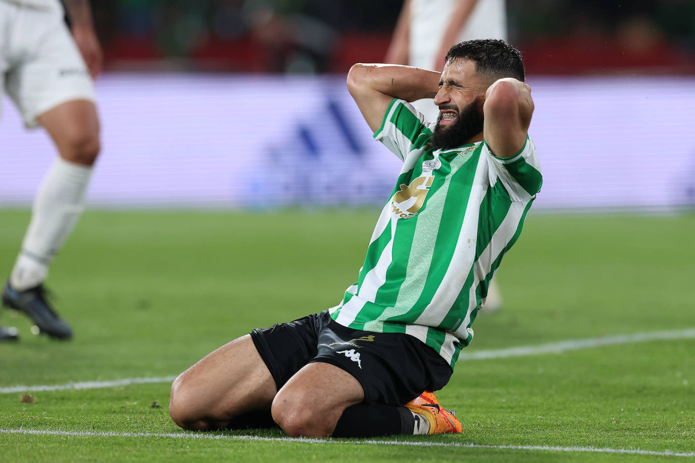 Rotura del ligamento cruzado anterior: Nabil Fekir dice adiós a la ...