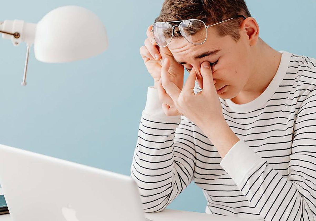 Ikusmen-nekea, pantailak etengabe erabiltzearen ondorio | El Diario Vasco