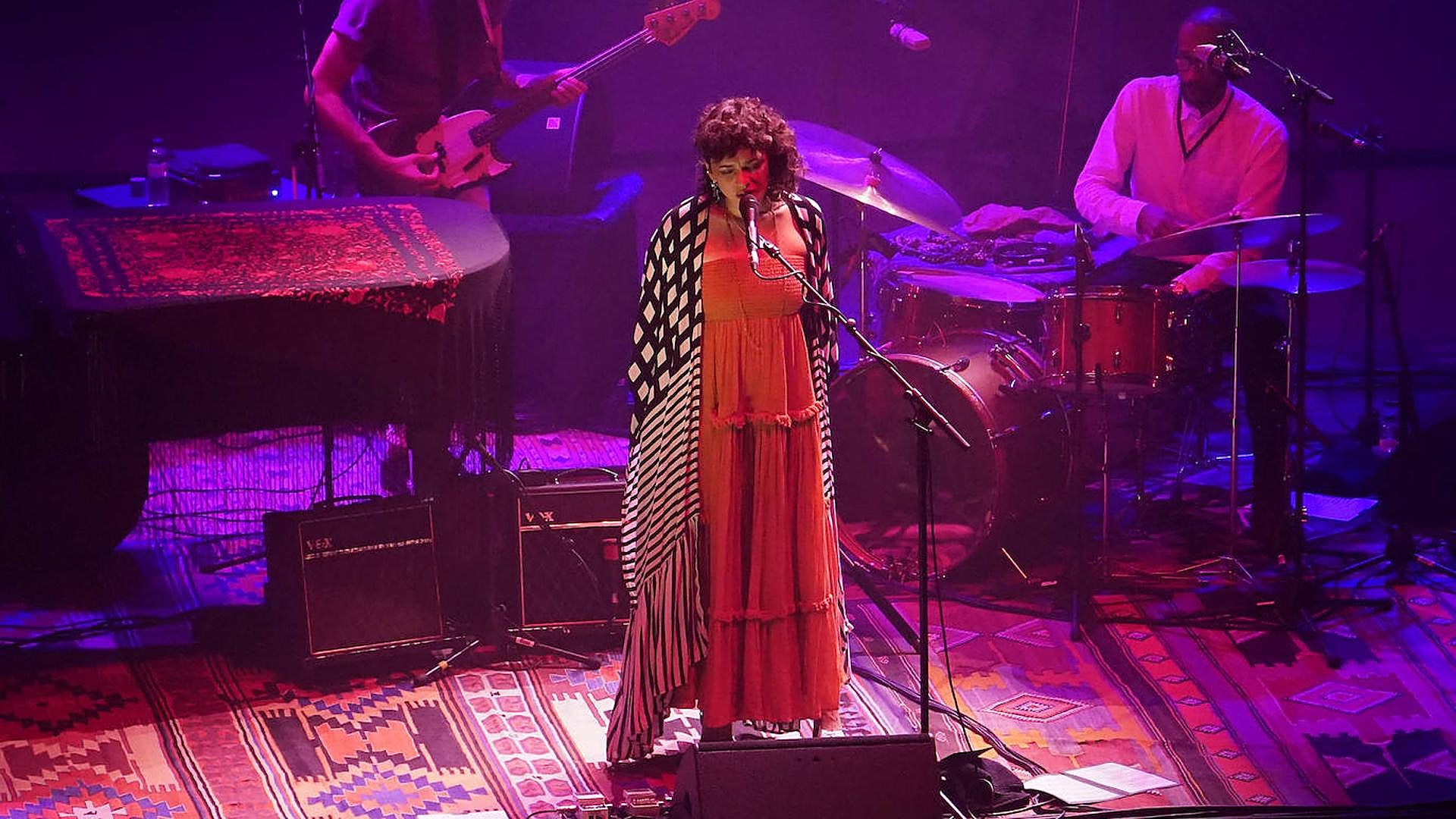 Norah Jones, el brillo natural de las grandes estrellas | El Diario Vasco