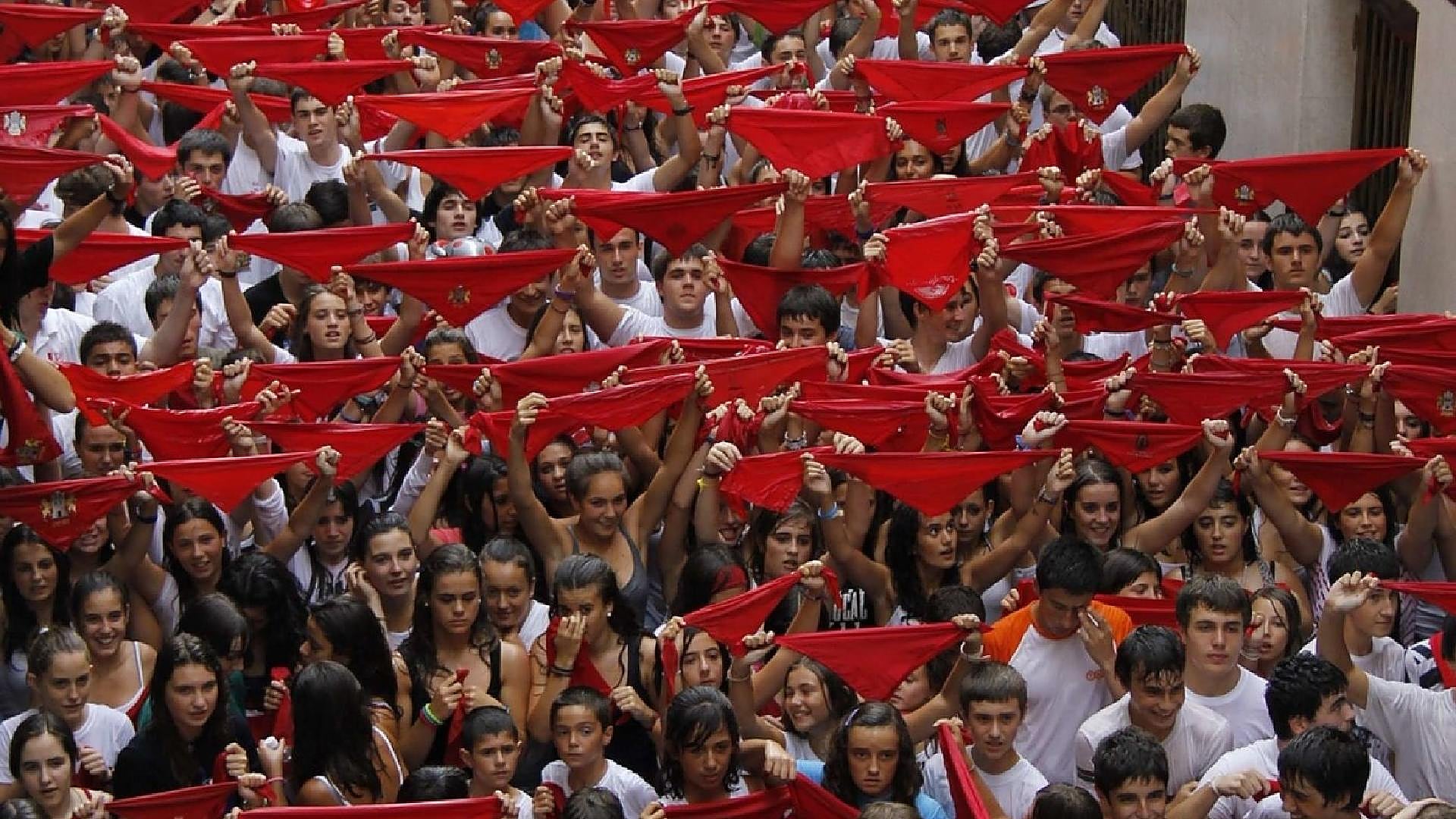 Deba: Deba se prepara para que este lunes empiecen las fiestas de San ...