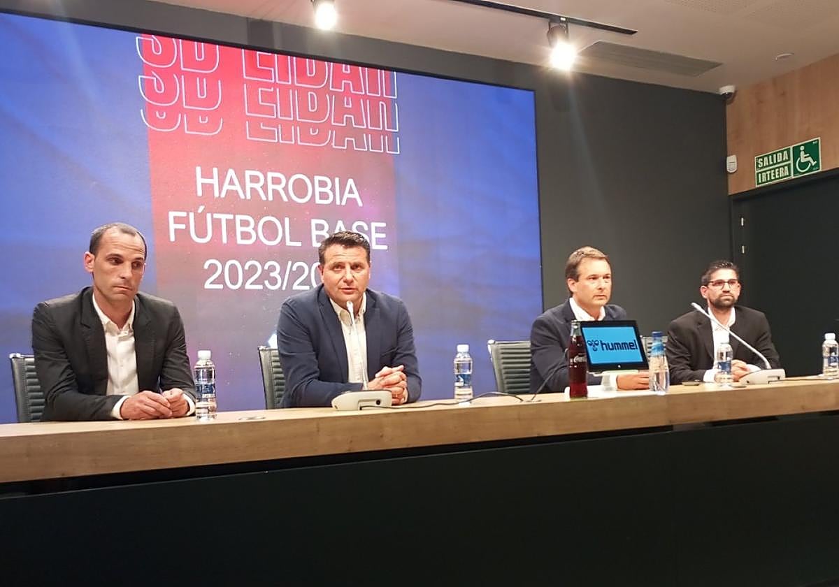 La cantera armera cuenta con un total de 300 miembros | El Diario Vasco