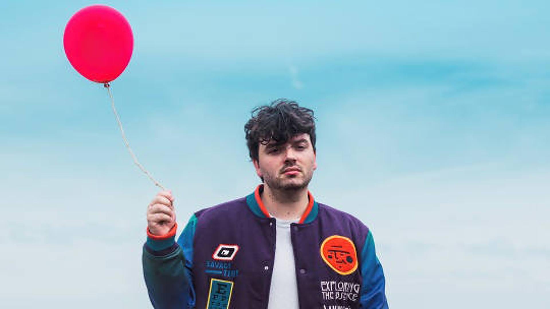 Las «luces y las sombras» de Janus Lester se enfrentan en un cara a ...