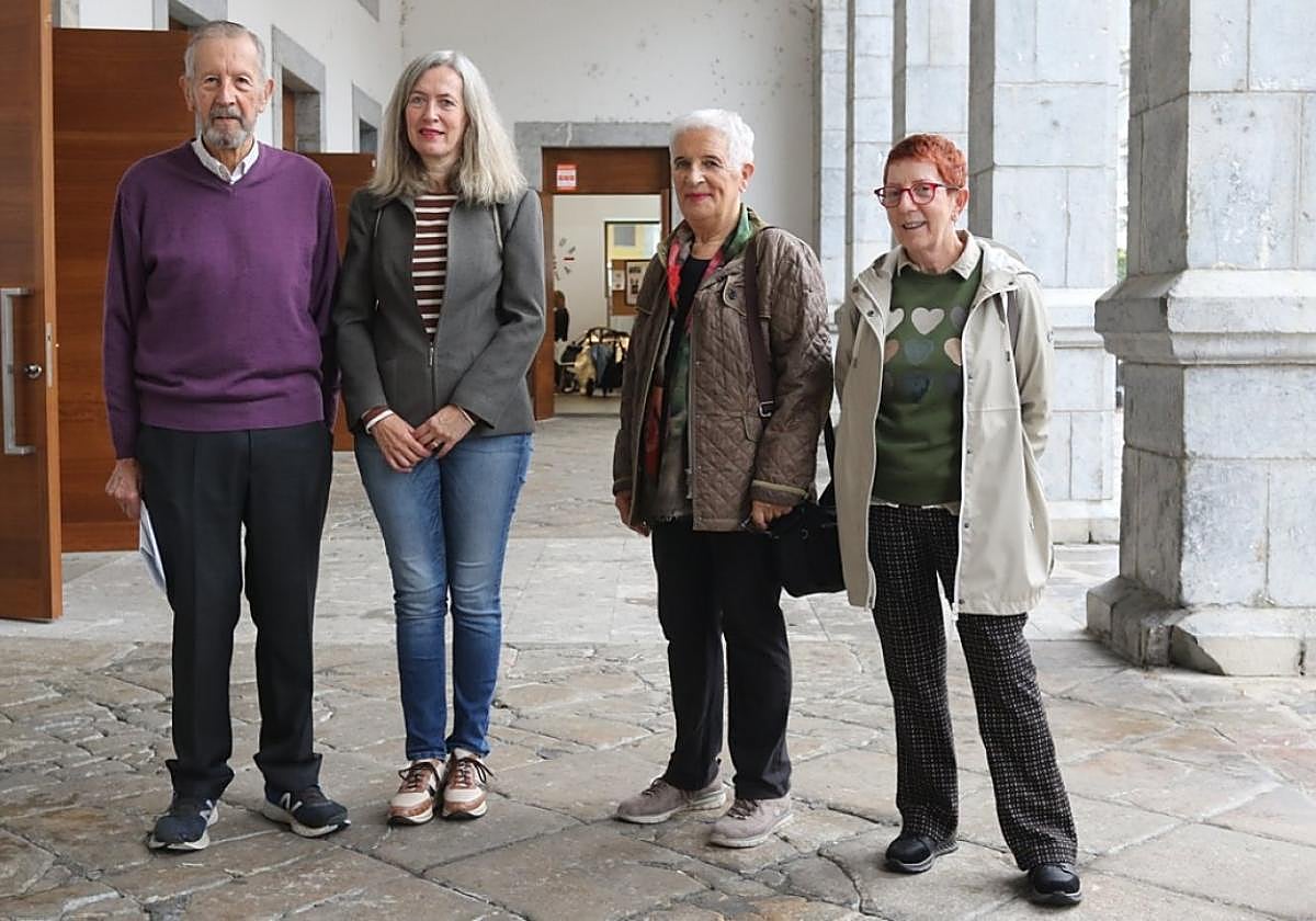 La localidad celebrará el sábado las 'Bodas de Oro' sacerdotales de ...