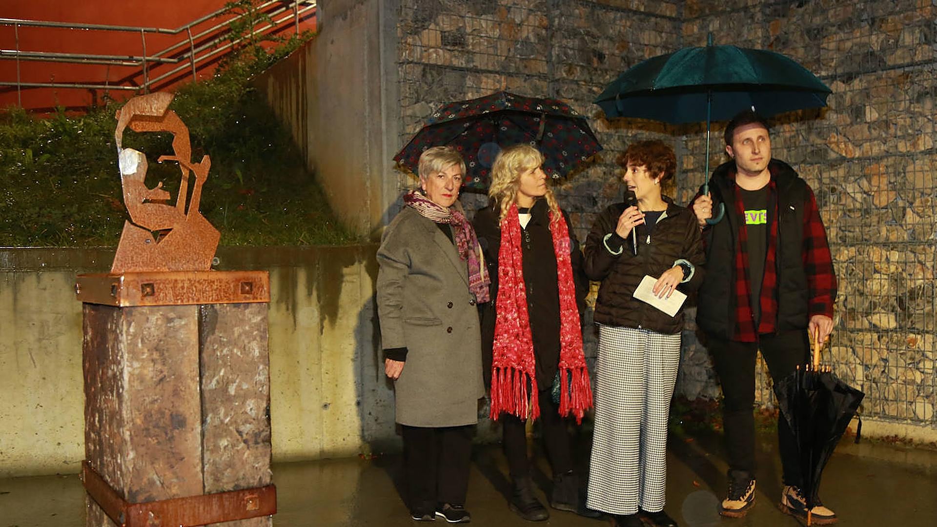 Xabier Lete regresa a Oiartzun con un escultura ideada como «muestra de ...