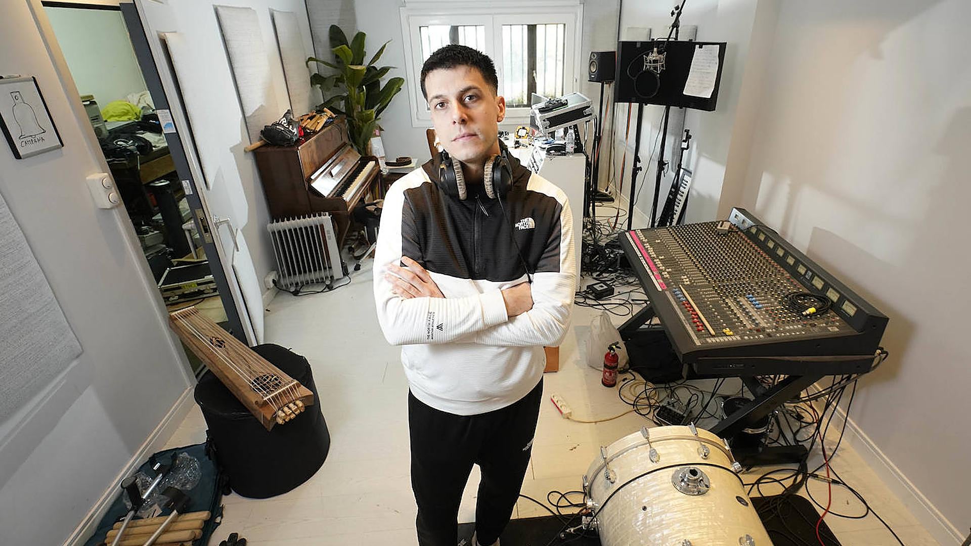 Pello Reparaz: «Kapa askoko diskoa da, denborarekin ohartuko da jendea ...