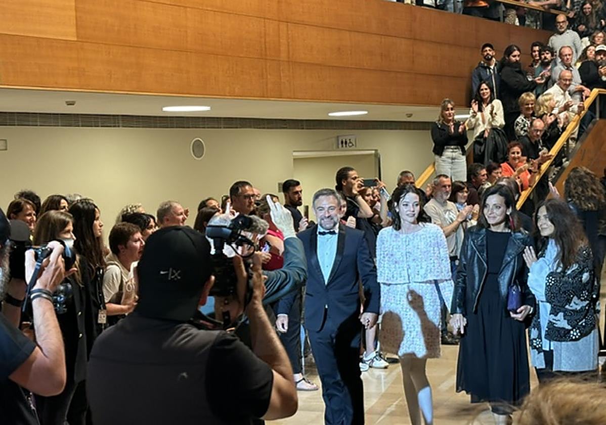 Y la Nevenka real apareció por sorpresa: catarsis en el Kursaal | El ...