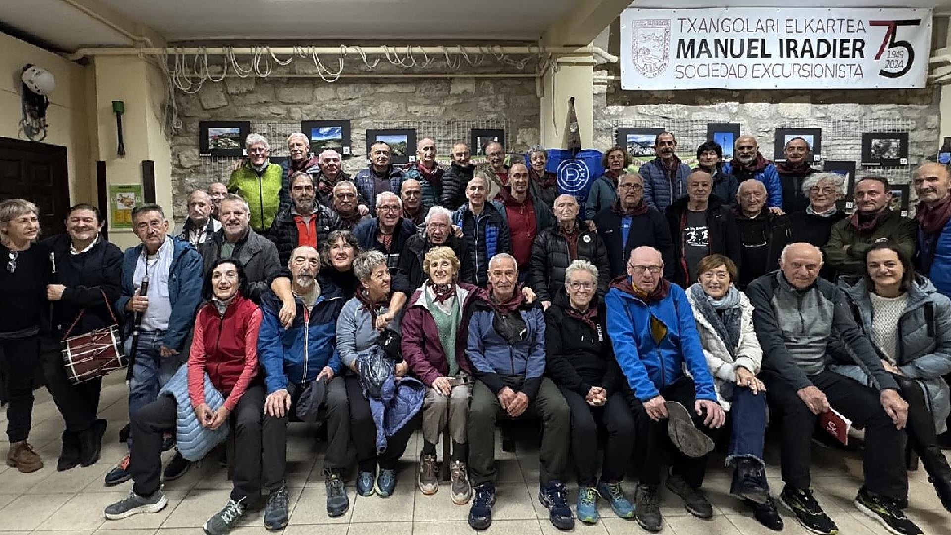 Eibar: El Club Deportivo Eibar y la sociedad Manuel Iradier estrechan ...