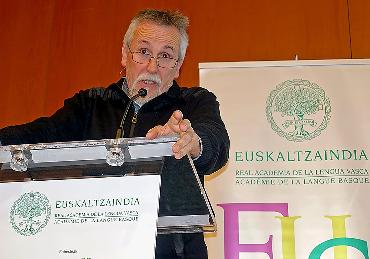 Mikel Zalbide euskaltzain osoa, emeritu | El Diario Vasco