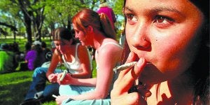 Sustituyen las multas por fumar hachís por talleres educativos | El ...