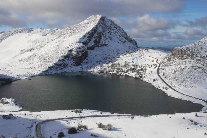 La nieve en Los Lagos sigue atrayendo turistas | El Comercio: Diario de ...
