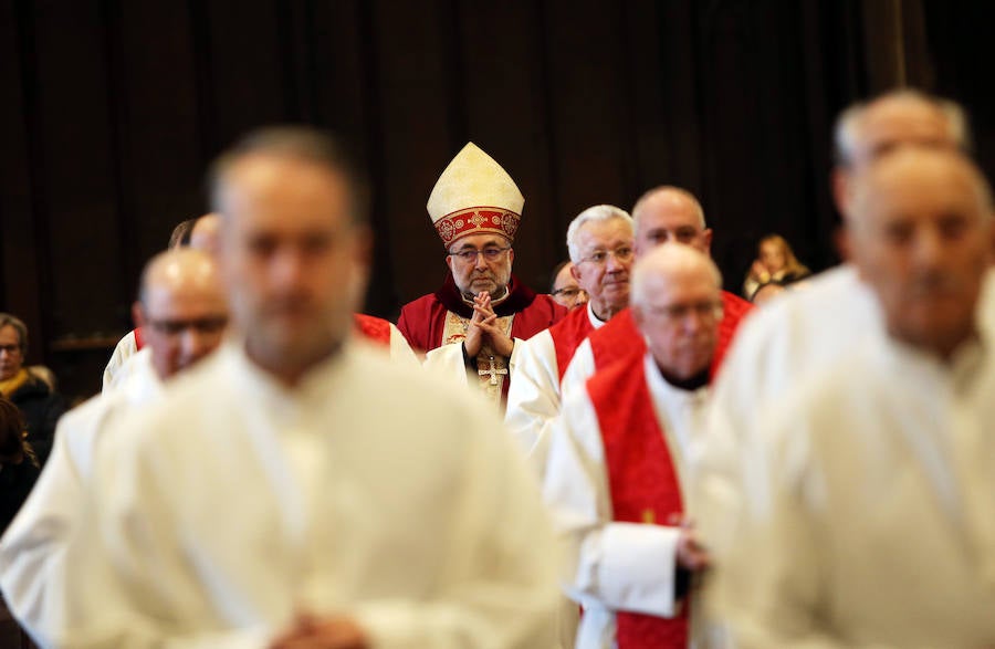Fotos: El Santo Sudario se exhibe este mediodía en la Catedral | El ...