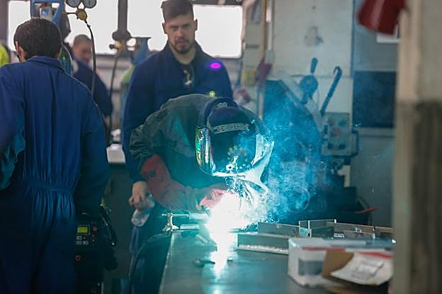 Mecatrónica y Soldadura, los ciclos formativos con una mayor demanda en el centro de FP | El ...