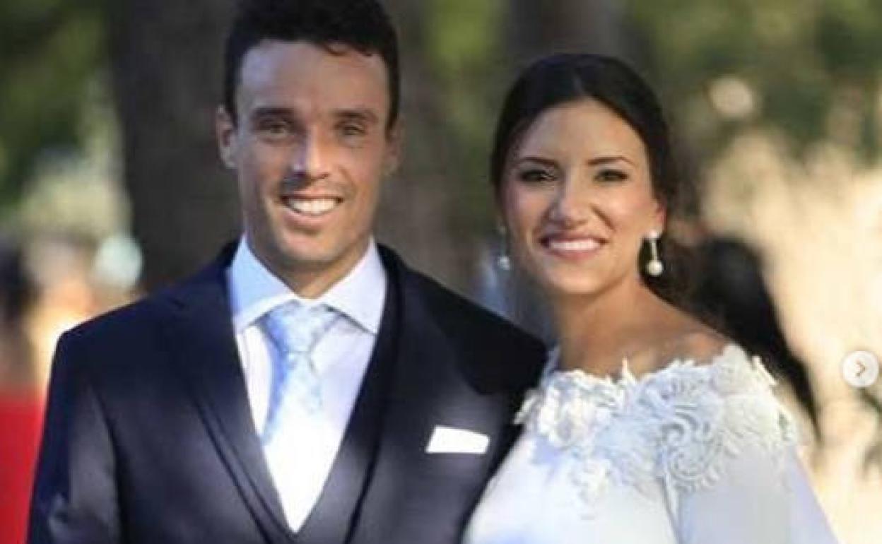 Roberto Bautista y Ana Bodí se dan el 'sí, quiero' | El Comercio ...