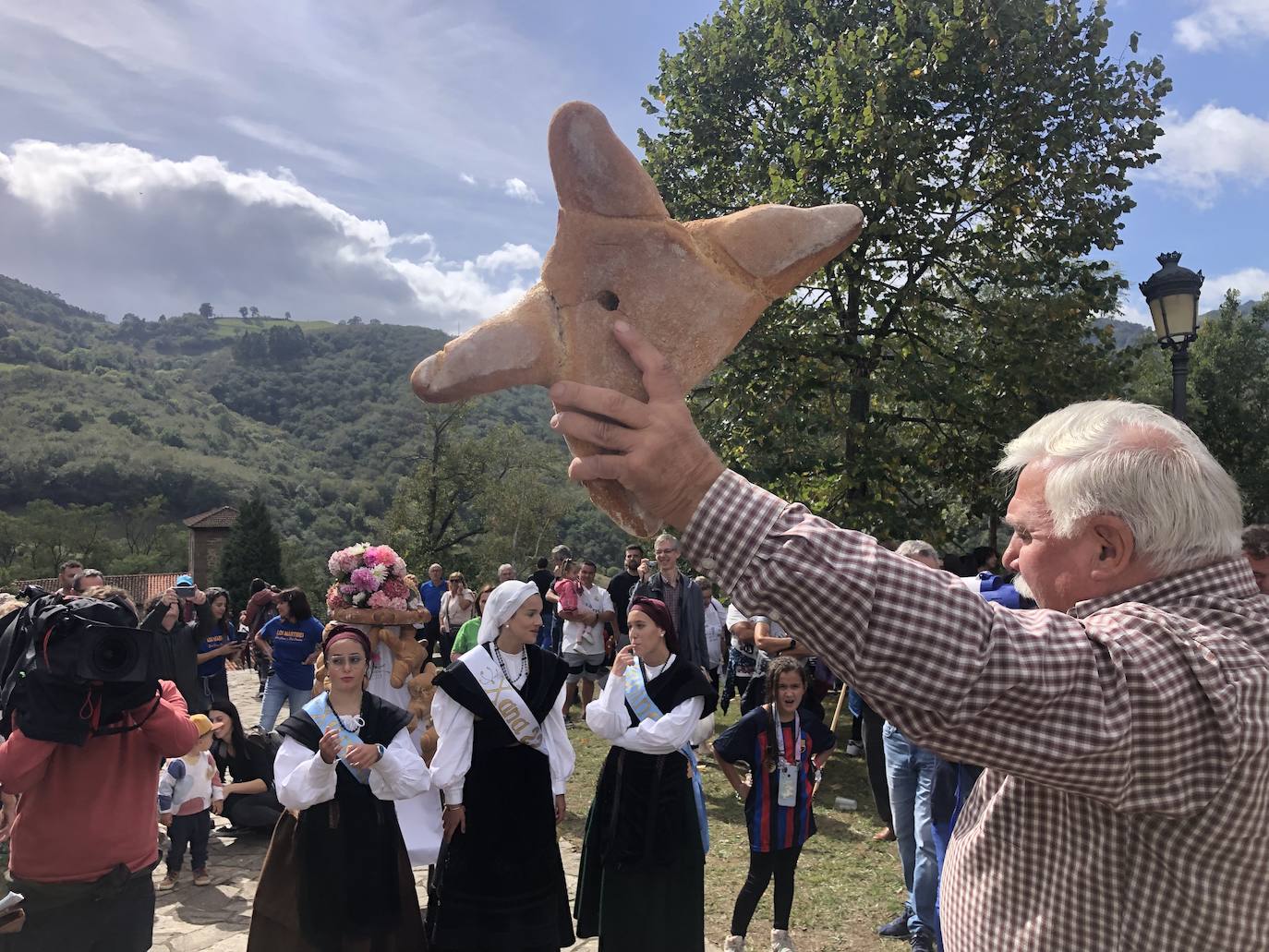 Fotos: Insierto vuelve a disfrutar de los Mártires de Valdecuna | El ...