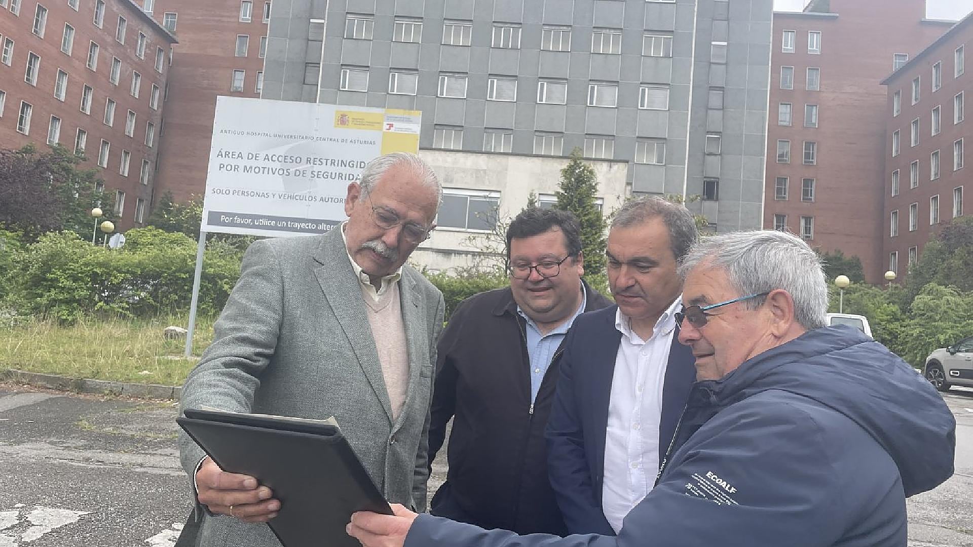 Traslado de los campus al antiguo HUCA | El Comercio: Diario de Asturias