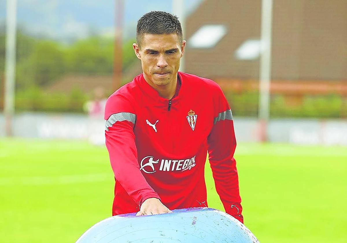 El Sporting aparca la salida de Djuka a México y el mercado determinará ...