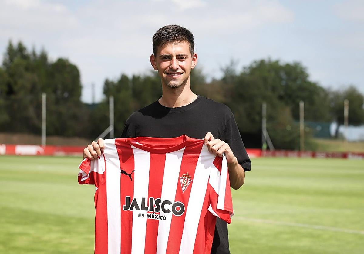 Cristian Acerete busca repetir en el Sporting B los registros goleadores del pasado curso | El ...