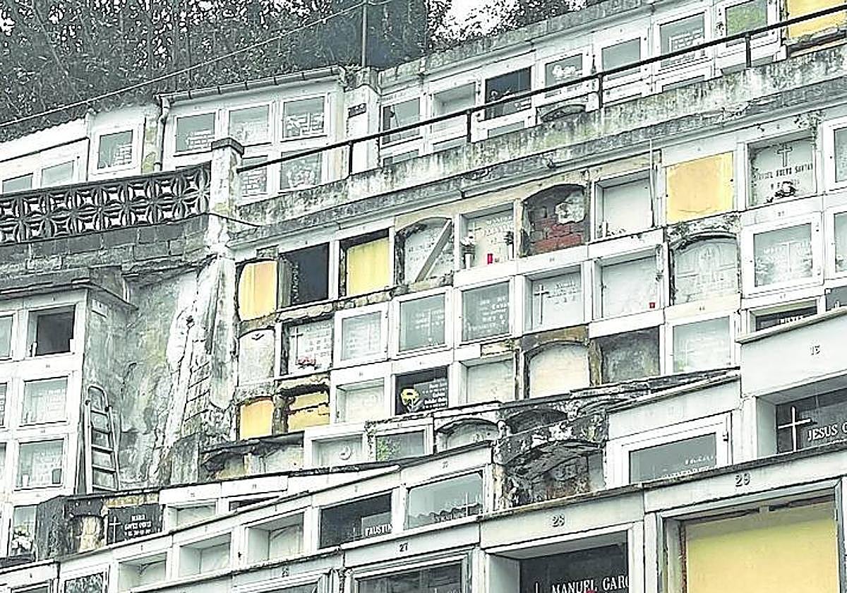 El Ayuntamiento «requiere» a los gestores a mantener abierto el ...