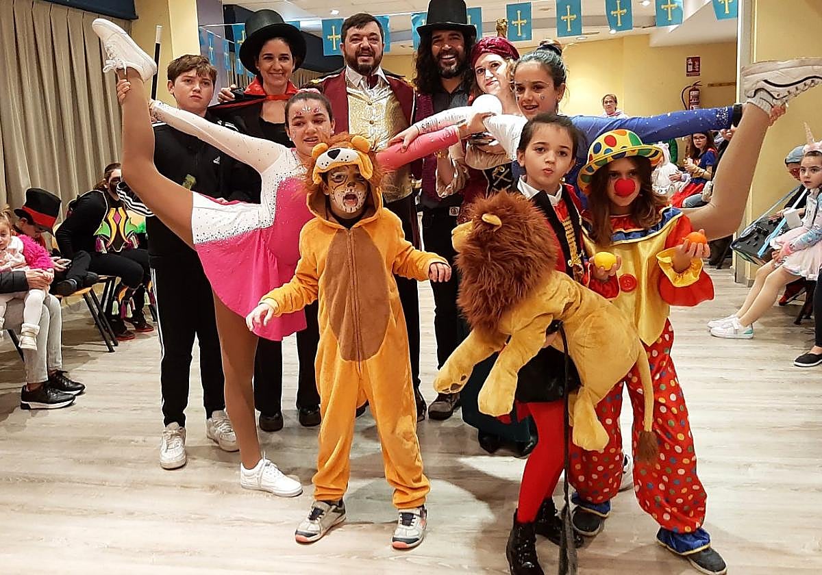El circo clásico triunfa en El Carbayedo | El Comercio: Diario de Asturias