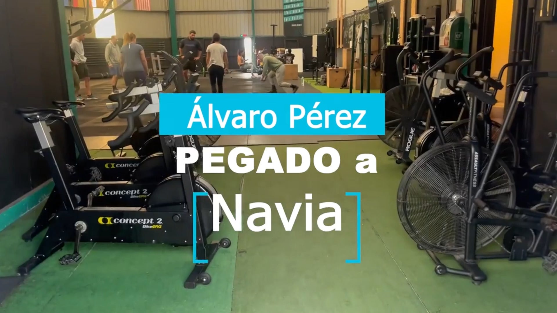 Álvaro Pérez, pegado a Navia | El Comercio: Diario de Asturias