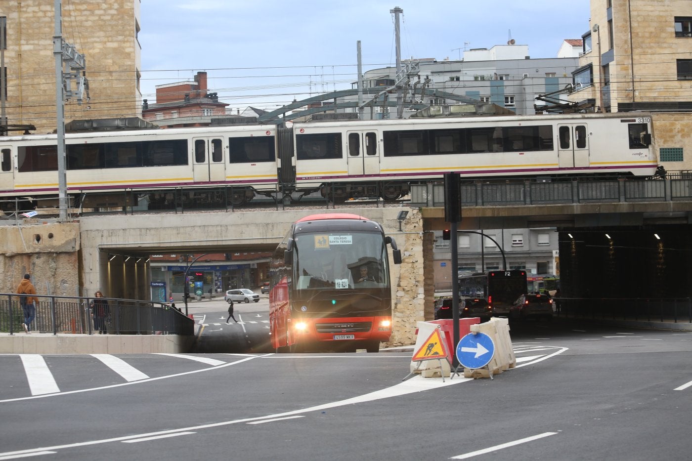 5 carriles en Nicolás Soria: «Los atascos de la mañana se han solucionado de golpe» | El ...