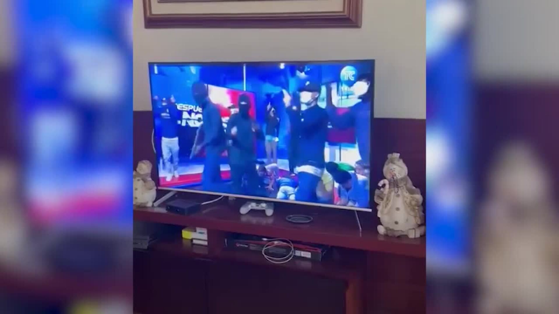 Encapuchados Armados Toman Las Instalaciones Del Canal Ecuatoriano Tc